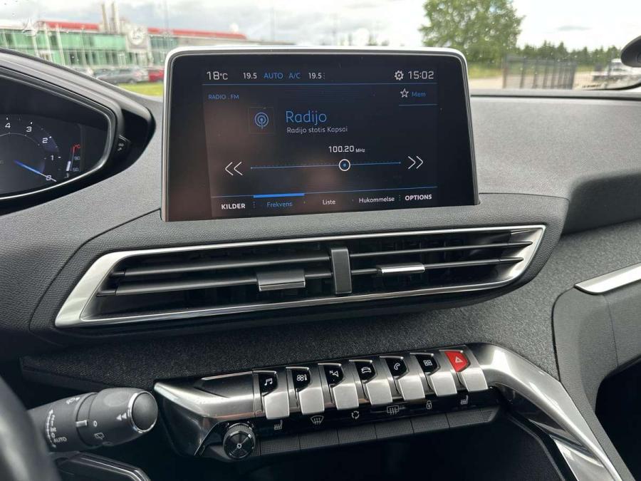 Melns Peugeot 3008 2018 Marijampole, ar dzinēja tilpumu 1.20 L un nobraukumu 210 tūkst. km par 8750 €, foto 14 vietnē AUTOMOTO.COM.LV