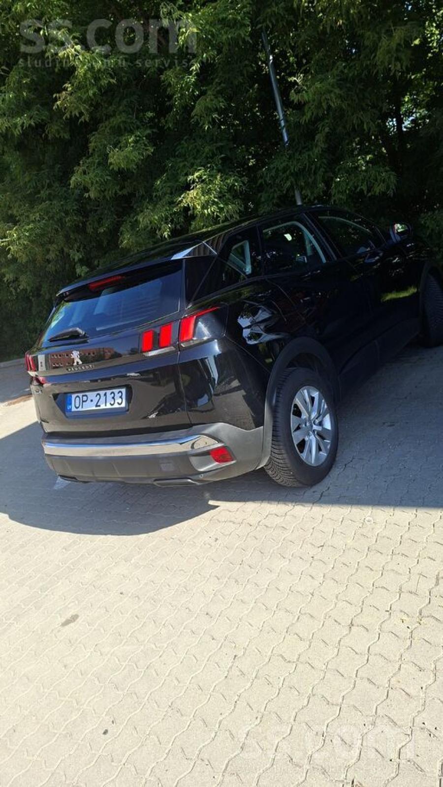 Black Peugeot 3008 2018 in Jelgava, with an engine capacity of 1.20 L and mileage of 147 thousand km for 10650 €, photo 6 on AUTOMOTO.COM.LV