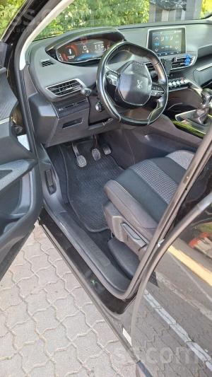 Black Peugeot 3008 2018 in Jelgava, with an engine capacity of 1.20 L and mileage of 147 thousand km for 10650 €, photo 8 on AUTOMOTO.COM.LV