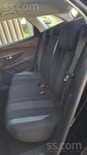 Black Peugeot 3008 2018 in Jelgava, with an engine capacity of 1.20 L and mileage of 147 thousand km for 10650 €, photo 18 on AUTOMOTO.COM.LV