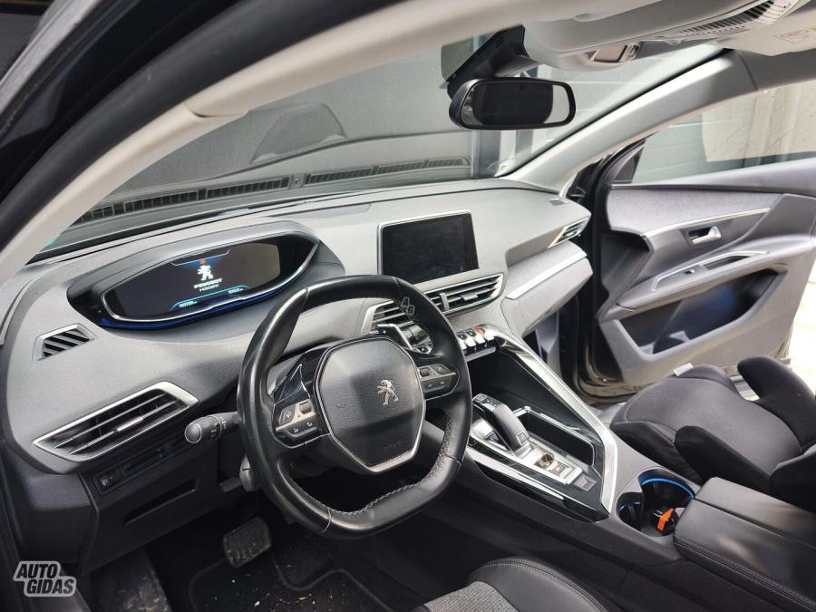 Black Peugeot 3008 2018 in Kaunas, with an engine capacity of 1.50 L and mileage of 194 thousand km for 12600 €, photo 16 on AUTOMOTO.COM.LV