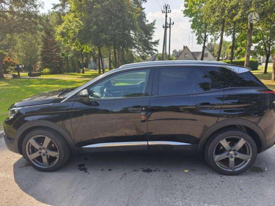 Black Peugeot 3008 2018 in Kaunas, with an engine capacity of 1.50 L and mileage of 194 thousand km for 12600 €, photo 3 on AUTOMOTO.COM.LV