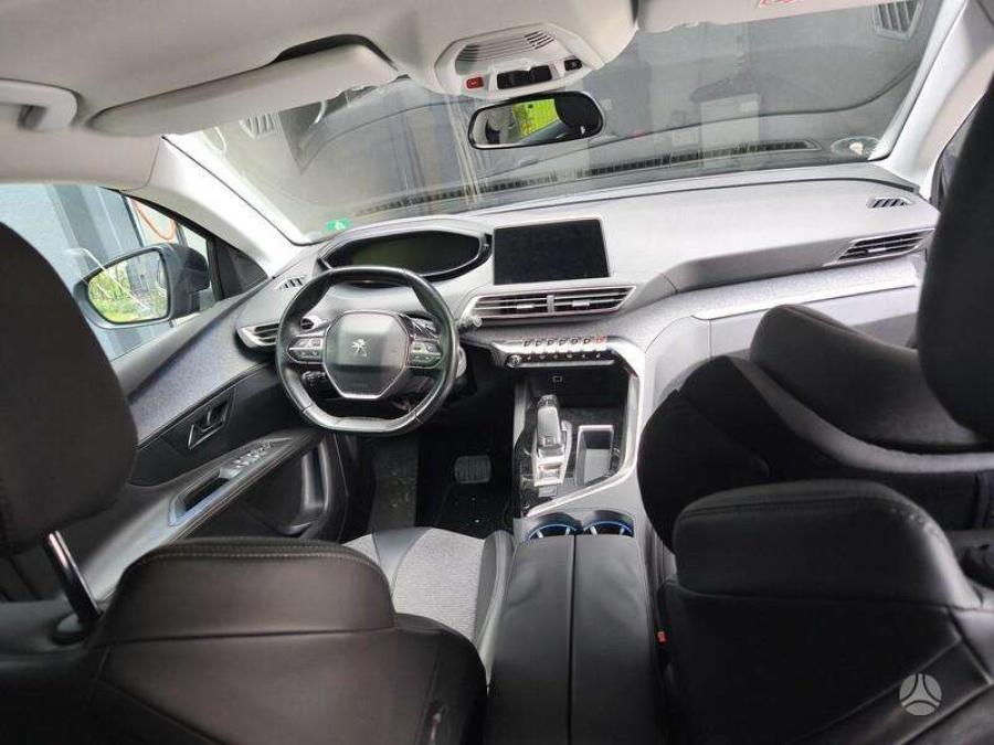 Black Peugeot 3008 2018 in Kaunas, with an engine capacity of 1.50 L and mileage of 194 thousand km for 12600 €, photo 13 on AUTOMOTO.COM.LV