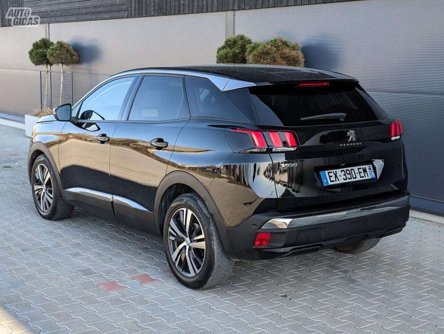 Black Peugeot 3008 2018 in Siauliai, with an engine capacity of 1.20 L and mileage of 177 thousand km for 11700 €, photo 6 on AUTOMOTO.COM.LV