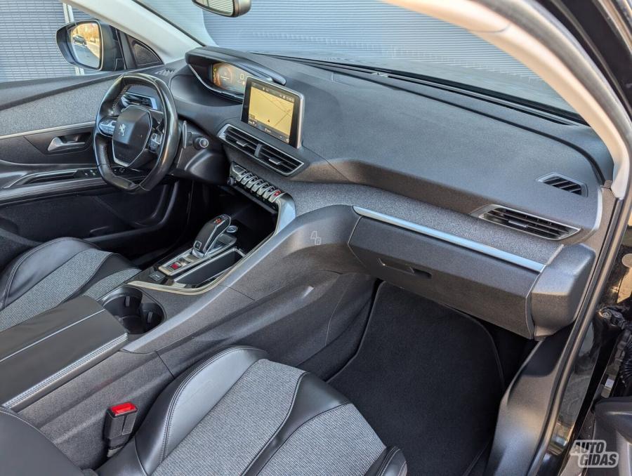 Black Peugeot 3008 2018 in Siauliai, with an engine capacity of 1.20 L and mileage of 177 thousand km for 11700 €, photo 14 on AUTOMOTO.COM.LV