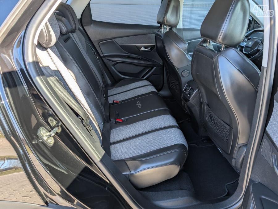Black Peugeot 3008 2018 in Siauliai, with an engine capacity of 1.20 L and mileage of 177 thousand km for 11700 €, photo 17 on AUTOMOTO.COM.LV