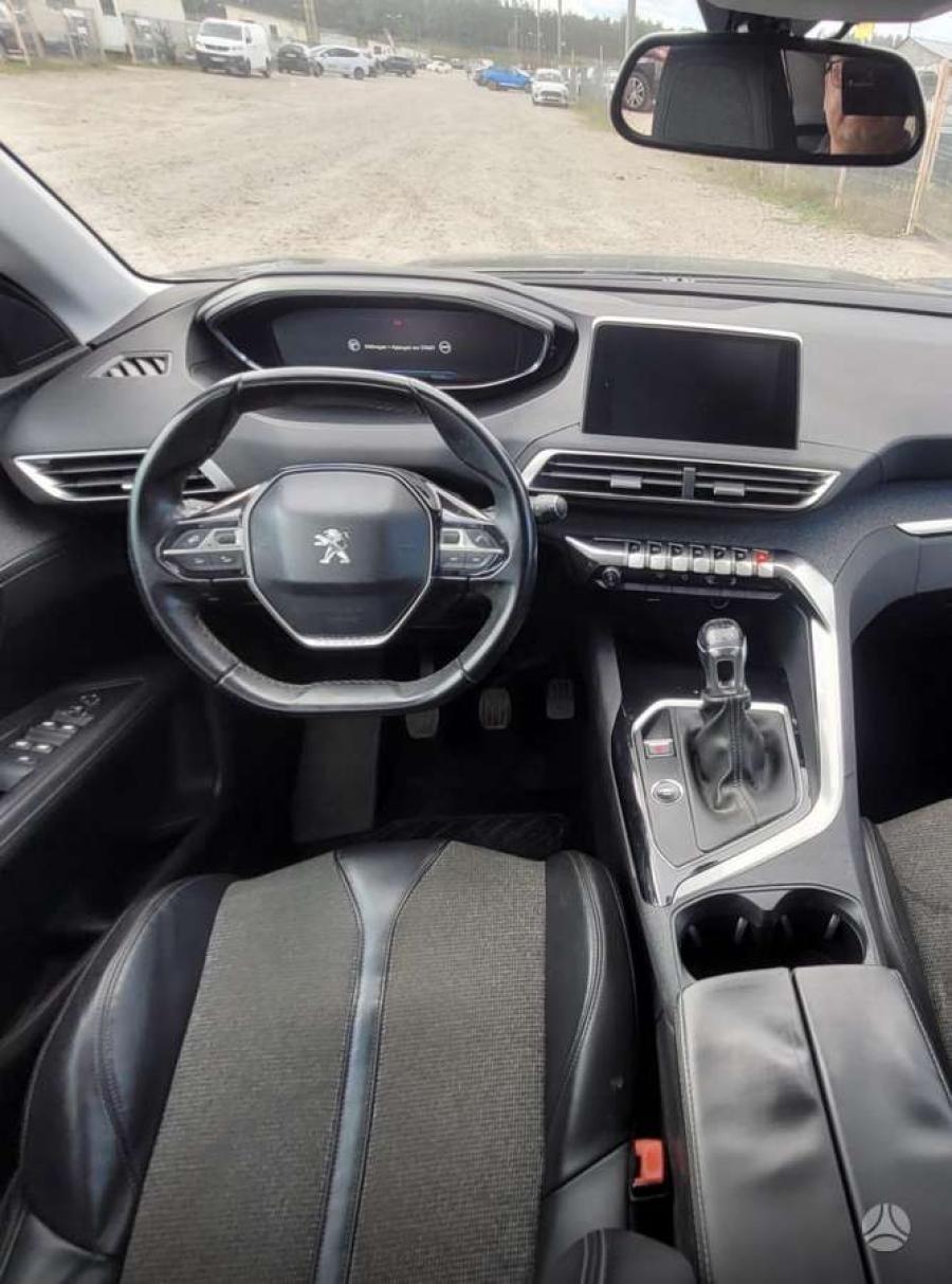 Melns Peugeot 3008 2018 Viļņa, ar dzinēja tilpumu 1.20 L un nobraukumu 177 tūkst. km par 7400 €, foto 15 vietnē AUTOMOTO.COM.LV