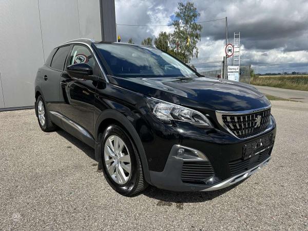 Peugeot 3008 2018 in Marijampole on AUTOMOTO.COM.LV Black Peugeot 3008 2018 in Marijampole, with an engine capacity of 1.20 L and mileage of 176 thousand km for 8350 €, photo 4 on AUTOMOTO.COM.LV
