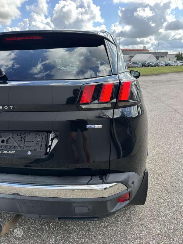 Peugeot 3008 2018 in Marijampole on AUTOMOTO.COM.LV Black Peugeot 3008 2018 in Marijampole, with an engine capacity of 1.20 L and mileage of 176 thousand km for 8350 €, photo 7 on AUTOMOTO.COM.LV