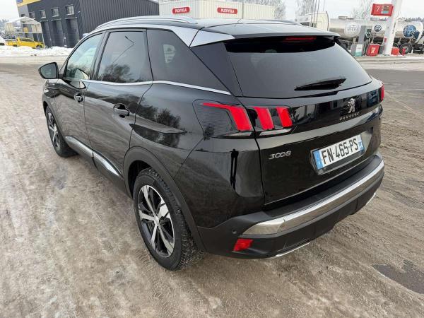 Black Peugeot 3008 2019 in Taurage, with an engine capacity of 1.50 L and mileage of 205 thousand km for 12200 €, photo 2 on AUTOMOTO.COM.LV