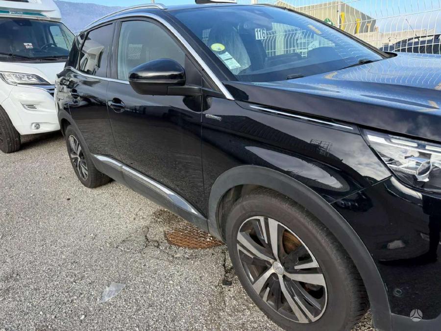 Melns Peugeot 3008 2019 Tauragė, ar dzinēja tilpumu 1.50 L un nobraukumu 180 tūkst. km par 11500 €, foto 7 vietnē AUTOMOTO.COM.LV