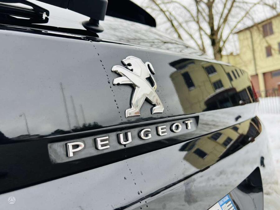 Melns Peugeot 3008 2019 Kauņa, ar dzinēja tilpumu 1.56 L un nobraukumu 259 tūkst. km par 12850 €, foto 12 vietnē AUTOMOTO.COM.LV