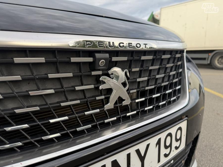 Melns Peugeot 3008 2019 Viļņa, ar dzinēja tilpumu 1.20 L un nobraukumu 144 tūkst. km par 14200 €, foto 11 vietnē AUTOMOTO.COM.LV