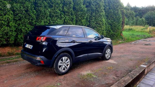 Black Peugeot 3008 2019 in Kaunas, with an engine capacity of 1.50 L and mileage of 195 thousand km for 9600 €, photo 8 on AUTOMOTO.COM.LV