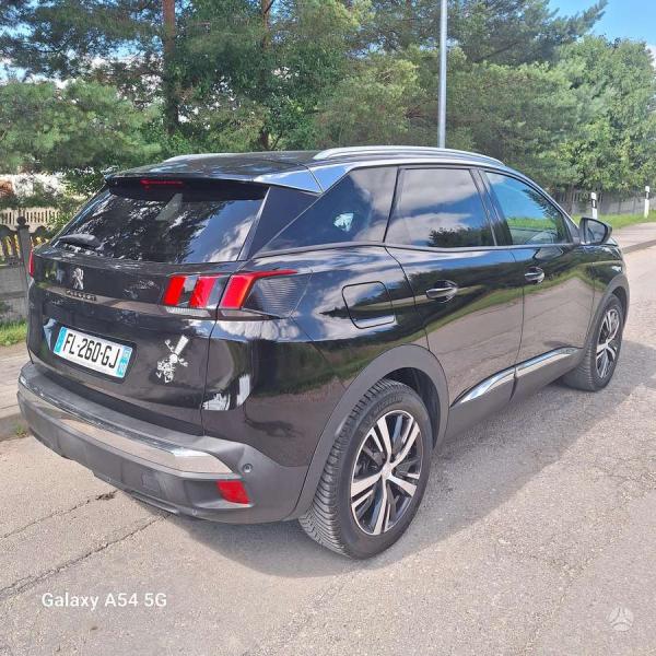 Black Peugeot 3008 2019 in Taurage, with an engine capacity of 1.50 L and mileage of 133 thousand km for 13900 €, photo 5 on AUTOMOTO.COM.LV