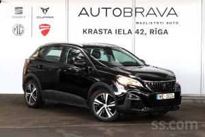 Black Peugeot 3008 2019 in Riga, with an engine capacity of 1.50 L and mileage of 96 thousand km for 13490 €, photo 4 on AUTOMOTO.COM.LV