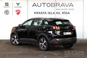 Black Peugeot 3008 2019 in Riga, with an engine capacity of 1.50 L and mileage of 96 thousand km for 13490 €, photo 7 on AUTOMOTO.COM.LV