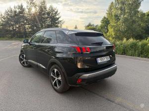 Melns Peugeot 3008 2019 Viļņa, ar dzinēja tilpumu 1.20 L un nobraukumu 144 tūkst. km par 12000 €, foto 8 vietnē AUTOMOTO.COM.LV