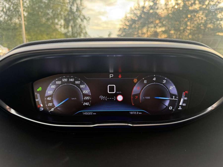 Melns Peugeot 3008 2019 Viļņa, ar dzinēja tilpumu 1.20 L un nobraukumu 144 tūkst. km par 12000 €, foto 15 vietnē AUTOMOTO.COM.LV