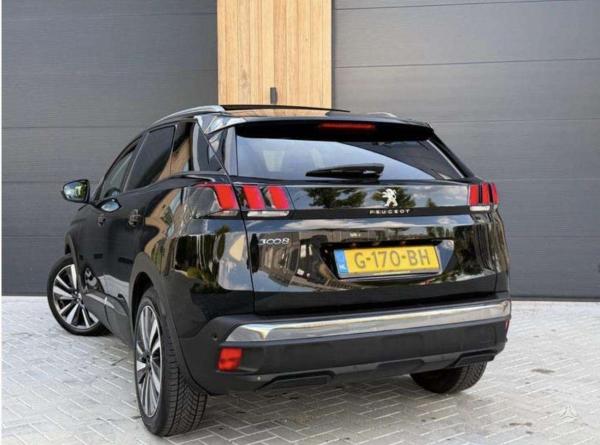 Black Peugeot 3008 2019 in Kaunas, with an engine capacity of 1.20 L and mileage of 231 thousand km for 12150 €, photo 7 on AUTOMOTO.COM.LV