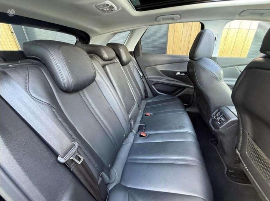 Black Peugeot 3008 2019 in Kaunas, with an engine capacity of 1.20 L and mileage of 231 thousand km for 12150 €, photo 21 on AUTOMOTO.COM.LV