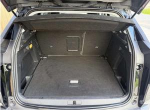 Black Peugeot 3008 2019 in Kaunas, with an engine capacity of 1.20 L and mileage of 231 thousand km for 12150 €, photo 22 on AUTOMOTO.COM.LV