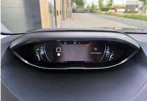 Black Peugeot 3008 2019 in Kaunas, with an engine capacity of 1.20 L and mileage of 231 thousand km for 12150 €, photo 31 on AUTOMOTO.COM.LV
