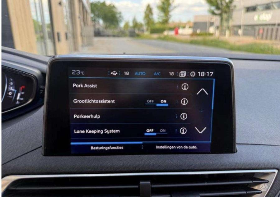 Black Peugeot 3008 2019 in Kaunas, with an engine capacity of 1.20 L and mileage of 231 thousand km for 12150 €, photo 34 on AUTOMOTO.COM.LV