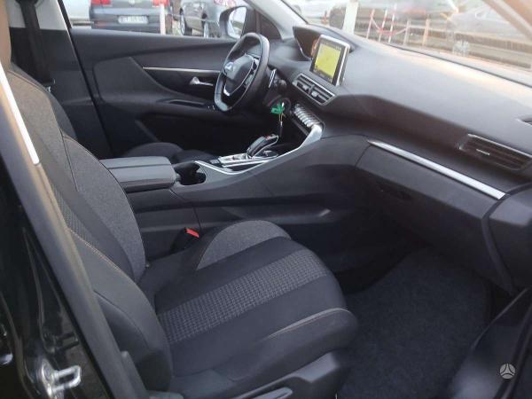 Black Peugeot 3008 2020 in Vilnius, with an engine capacity of 1.50 L and mileage of 136 thousand km for 13552 €, photo 11 on AUTOMOTO.COM.LV
