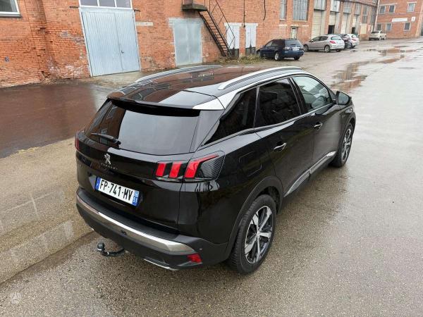 Black Peugeot 3008 2020 in Alytus, with an engine capacity of 1.50 L and mileage of 236 thousand km for 13000 €, photo 3 on AUTOMOTO.COM.LV
