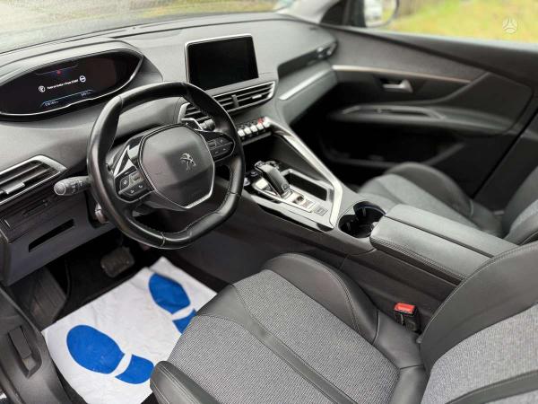 Melns Peugeot 3008 2020 Alīta, ar dzinēja tilpumu 1.50 L un nobraukumu 236 tūkst. km par 13000 €, foto 11 vietnē AUTOMOTO.COM.LV