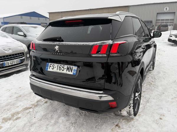 Black Peugeot 3008 2020 in Taurage, with an engine capacity of 1.20 L and mileage of 97 thousand km for 11900 €, photo 7 on AUTOMOTO.COM.LV