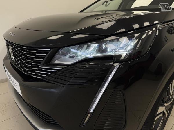 Black Peugeot 3008 2020 in Vilnius, with an engine capacity of 1.20 L and mileage of 103 thousand km for 17990 €, photo 4 on AUTOMOTO.COM.LV