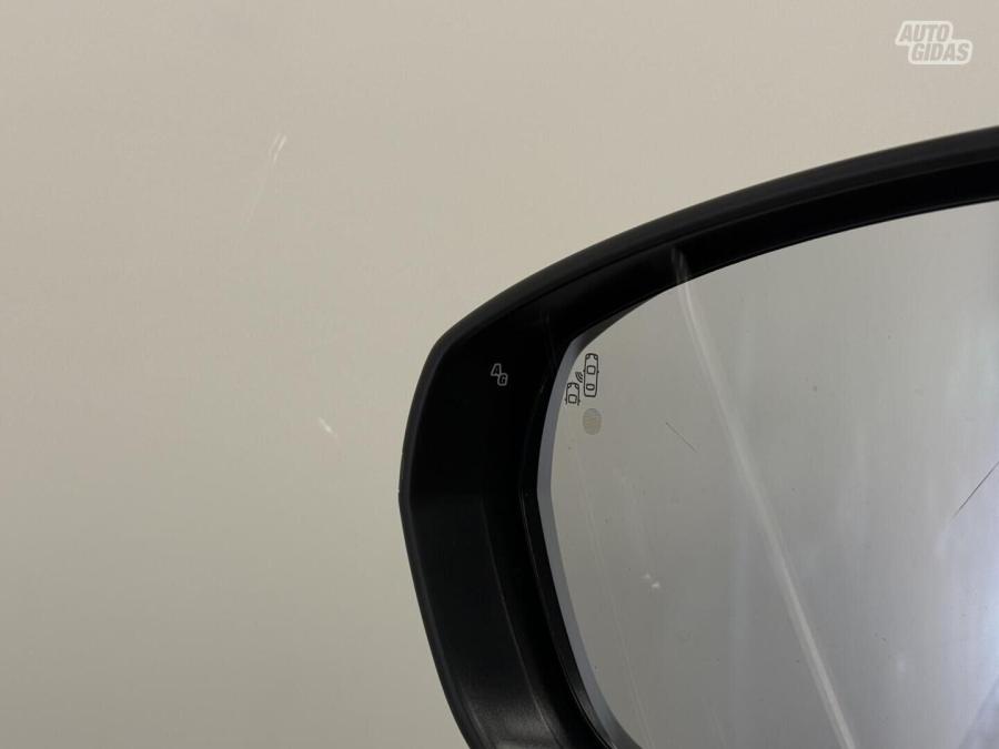 Black Peugeot 3008 2020 in Vilnius, with an engine capacity of 1.20 L and mileage of 103 thousand km for 17990 €, photo 14 on AUTOMOTO.COM.LV