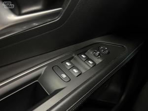 Black Peugeot 3008 2020 in Vilnius, with an engine capacity of 1.20 L and mileage of 103 thousand km for 17990 €, photo 15 on AUTOMOTO.COM.LV