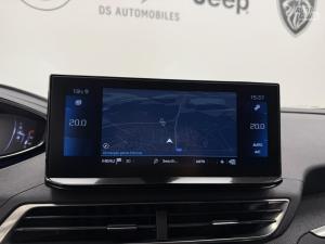 Black Peugeot 3008 2020 in Vilnius, with an engine capacity of 1.20 L and mileage of 103 thousand km for 17990 €, photo 24 on AUTOMOTO.COM.LV