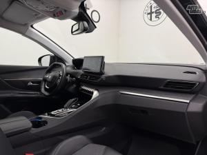 Black Peugeot 3008 2020 in Vilnius, with an engine capacity of 1.20 L and mileage of 103 thousand km for 17990 €, photo 28 on AUTOMOTO.COM.LV