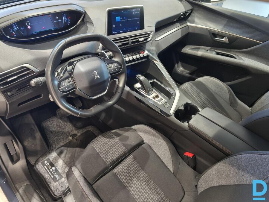 Black Peugeot 3008 2020 in Riga, with an engine capacity of 1.50 L and mileage of 156 thousand km for 14500 €, photo 6 on AUTOMOTO.COM.LV