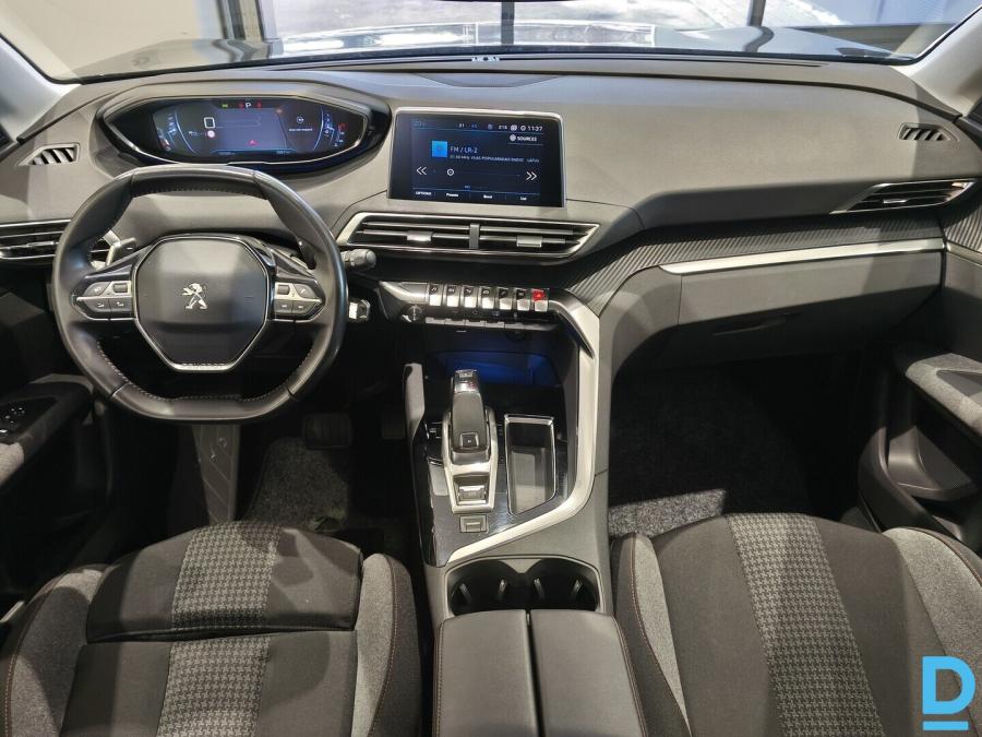 Black Peugeot 3008 2020 in Riga, with an engine capacity of 1.50 L and mileage of 156 thousand km for 14500 €, photo 7 on AUTOMOTO.COM.LV