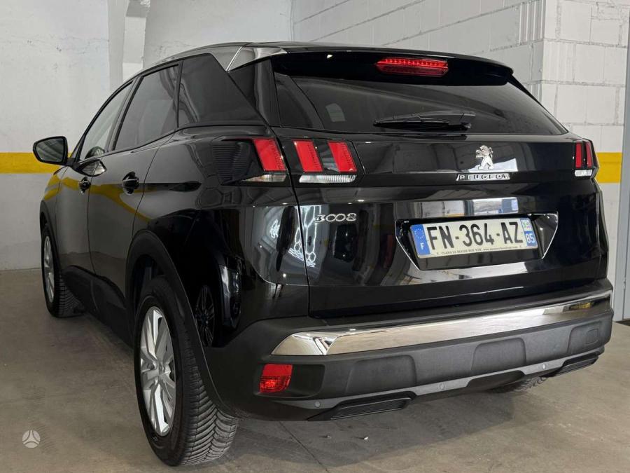 Черный Пежо 3008 2020 в Каунас, объемом двигателя 1.50 л и пробегом 250 тыс. км за 9850 €, фото 7 на AUTOMOTO.COM.LV