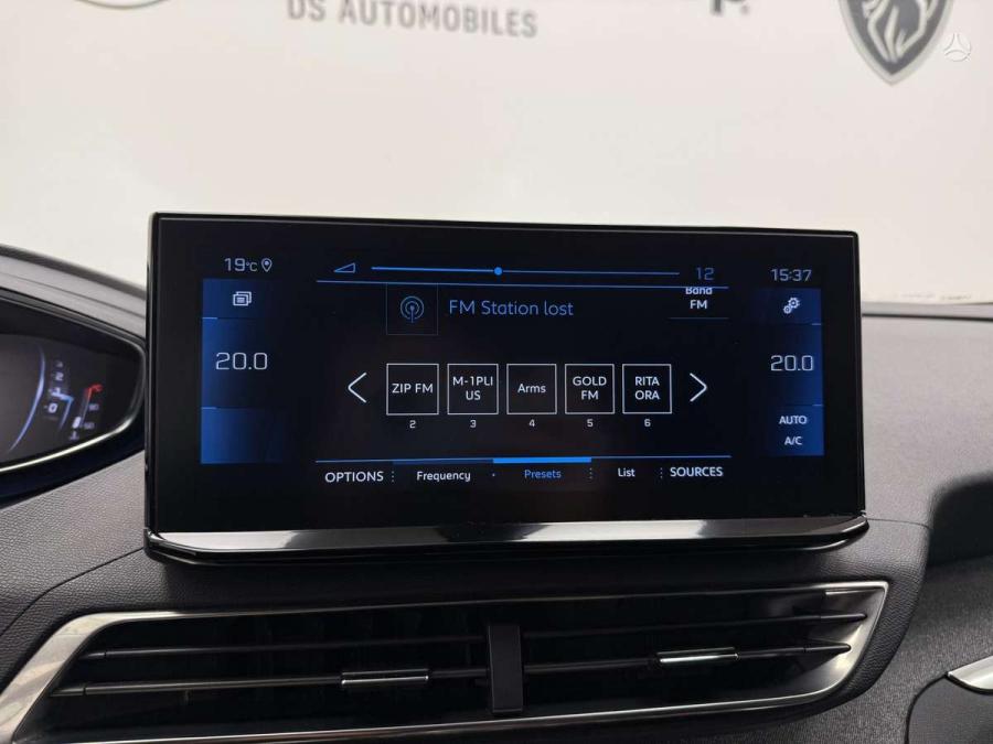 Melns Peugeot 3008 2020 Viļņa, ar dzinēja tilpumu 1.20 L un nobraukumu 103 tūkst. km par 17990 €, foto 22 vietnē AUTOMOTO.COM.LV