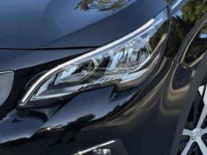 Black Peugeot 3008 2020 in Jurmala, with an engine capacity of 1.20 L and mileage of 58 thousand km for 12950 €, photo 8 on AUTOMOTO.COM.LV