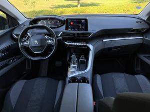 Black Peugeot 3008 2020 in Jurmala, with an engine capacity of 1.20 L and mileage of 58 thousand km for 12950 €, photo 25 on AUTOMOTO.COM.LV
