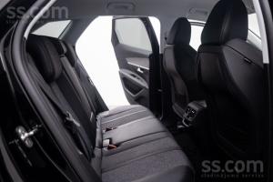 Black Peugeot 3008 2020 in Tallinn, with an engine capacity of 1.20 L and mileage of 139 thousand km for 13999 €, photo 13 on AUTOMOTO.COM.LV