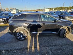 Melns Peugeot 3008 2021 Viļņa, ar dzinēja tilpumu 1.20 L un nobraukumu 140 tūkst. km par 15488 €, foto 4 vietnē AUTOMOTO.COM.LV