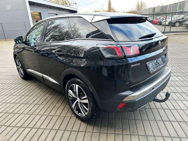 Black Peugeot 3008 2021 in Kaunas, with an engine capacity of 1.60 L and mileage of 192 thousand km for 15600 €, photo 4 on AUTOMOTO.COM.LV