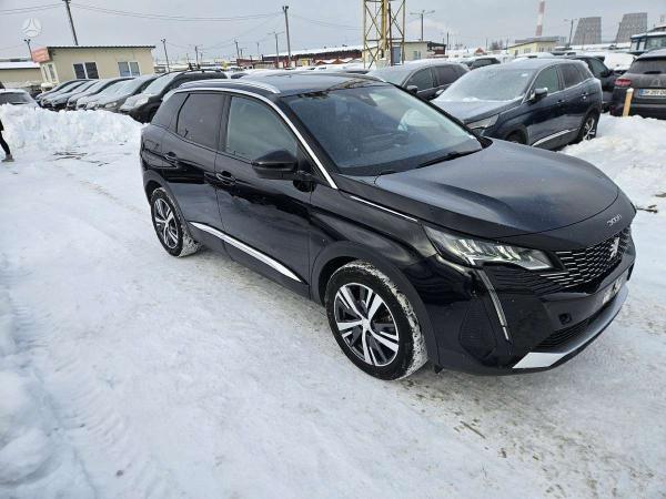 Black Peugeot 3008 2021 in Vilnius, with an engine capacity of 1.20 L and mileage of 144 thousand km for 13552 €, photo 1 on AUTOMOTO.COM.LV