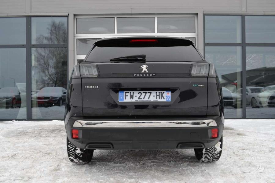 Black Peugeot 3008 2021 in Vilnius, with an engine capacity of 1.60 L and mileage of 168 thousand km for 17500 €, photo 39 on AUTOMOTO.COM.LV