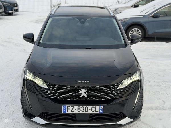 Black Peugeot 3008 2021 in Marijampole, with an engine capacity of 1.20 L and mileage of 151 thousand km for 14157 €, photo 4 on AUTOMOTO.COM.LV