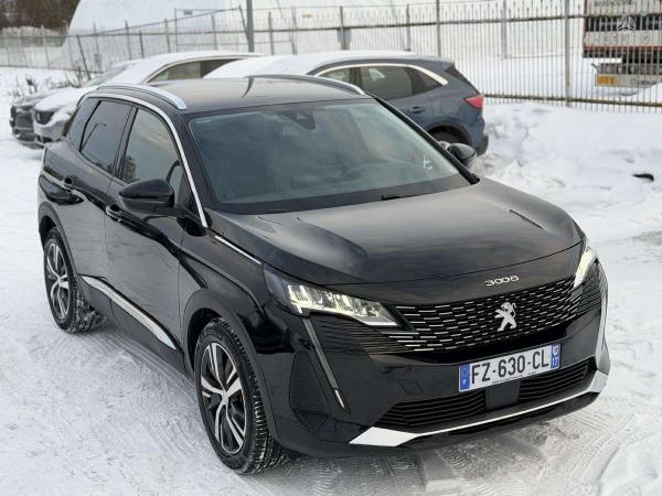 Black Peugeot 3008 2021 in Marijampole, with an engine capacity of 1.20 L and mileage of 151 thousand km for 14157 €, photo 6 on AUTOMOTO.COM.LV